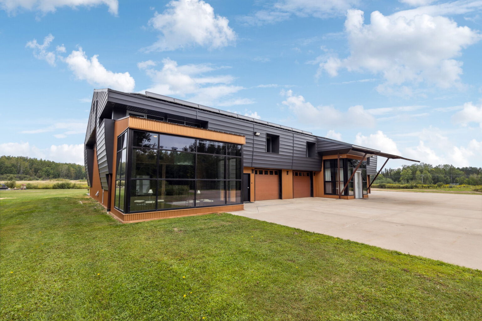 Leading Real Estate Auction Company | JP King